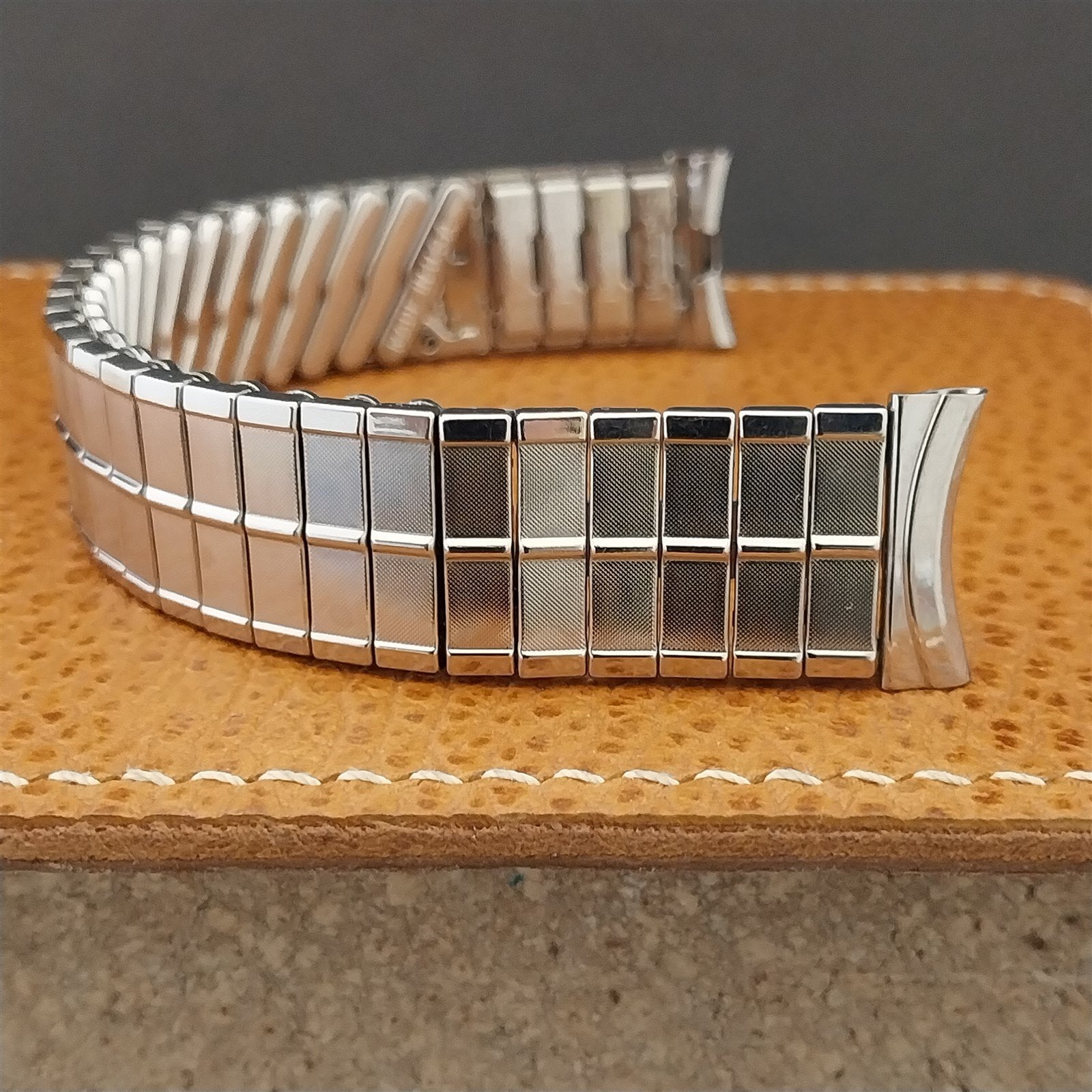 17.2mm Stainless Steel Expansion Hadley USA nos Unused 1960s Vintage W ...