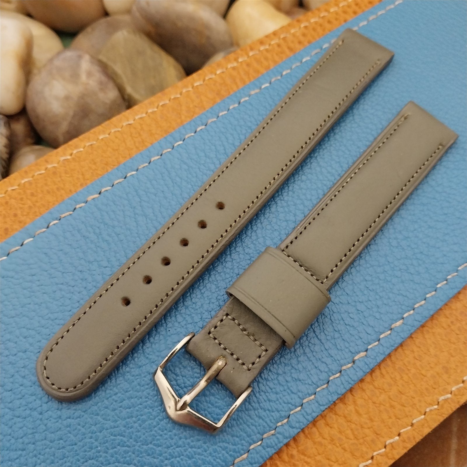 5/8" JB Champion Long Gray Padded Scandia Calf nos 1960s Vintage Watch ...