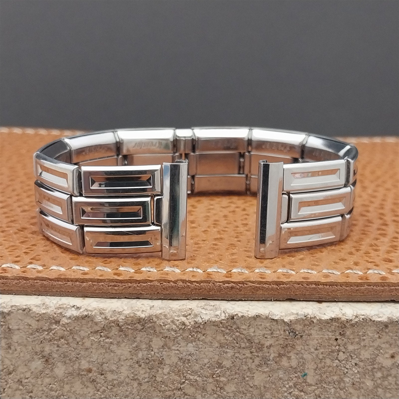 Vintage 17.2mm Stainless Kreisler Imperial Brick Link Classic 1950s Wa ...
